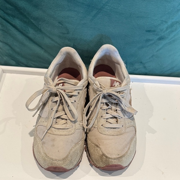 New Balance | Shoes | New Balance Womens Beige And Pink Sneakers | Poshmark
